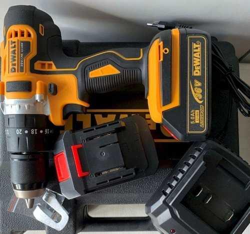 Шуруповёрт ударный Dewalt 36V