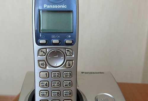 Телефон Panasonic KX-TG7205