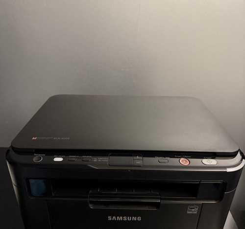Многофункциональный принтер Samsung SCX-3205