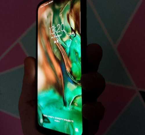 Samsung Galaxy A50, 4/64 ГБ