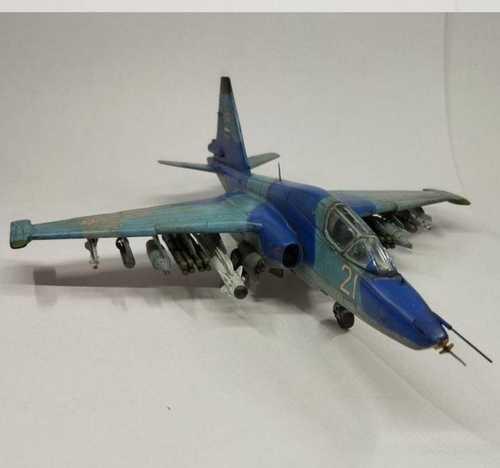 Модель самолёта су-39 1/72