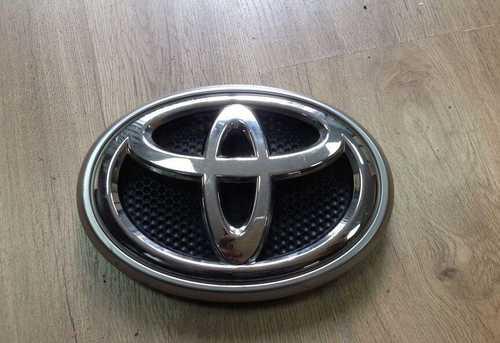 Эмблема Toyota Land Cruiser (150) -Prado 13-17