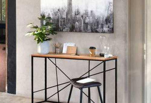 Консоль, небольшой столик