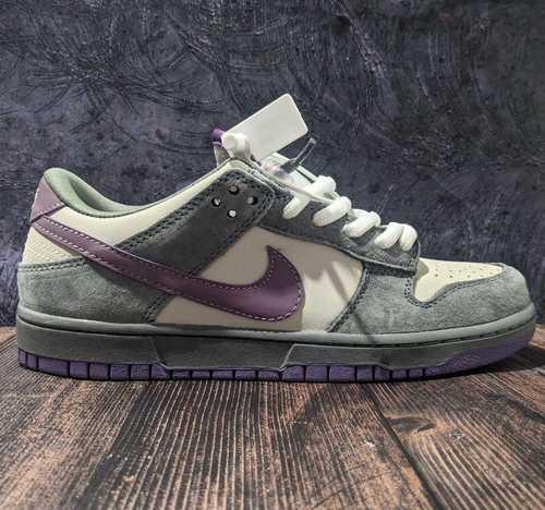 Кроссовки Nike SB Dunk Low Pro