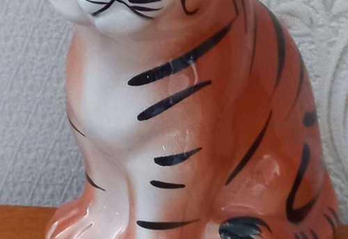Фарфоровая статуэтка Тигр, Шедевр из Европы