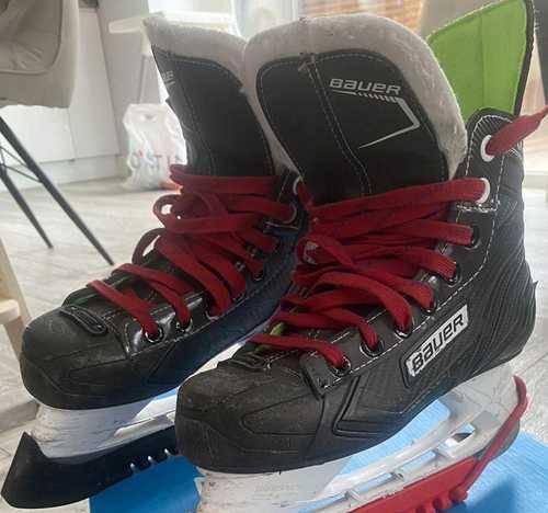 Хоккейные коньки bauer XLS