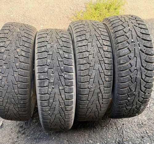 Nokian Tyres Hakkapeliitta 7 SUV 215/70 R16 100T
