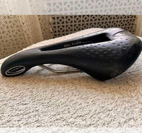 Седло Selle Italia Gel Flow Max