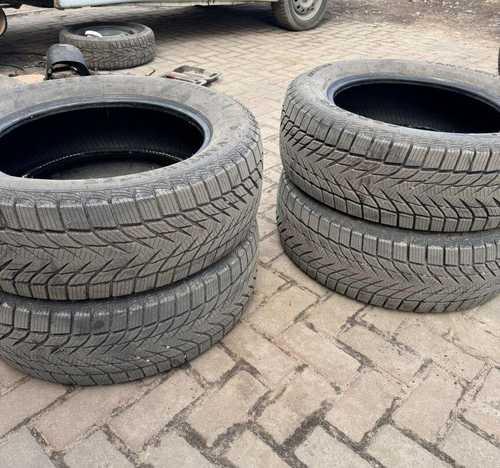 Centara Vanti Winter 235/60 R18 88V