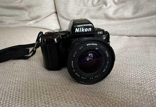 Nikon f90 + soligor af zoom 19-35 mm