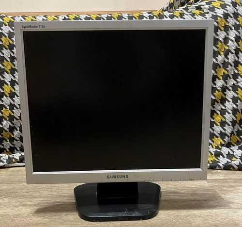 Samsung syncmaster 710N S