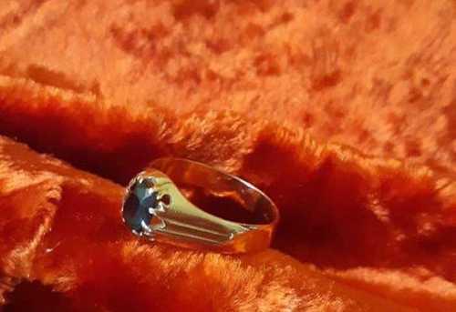 Антикварное золотое кольцо с Сапфиром