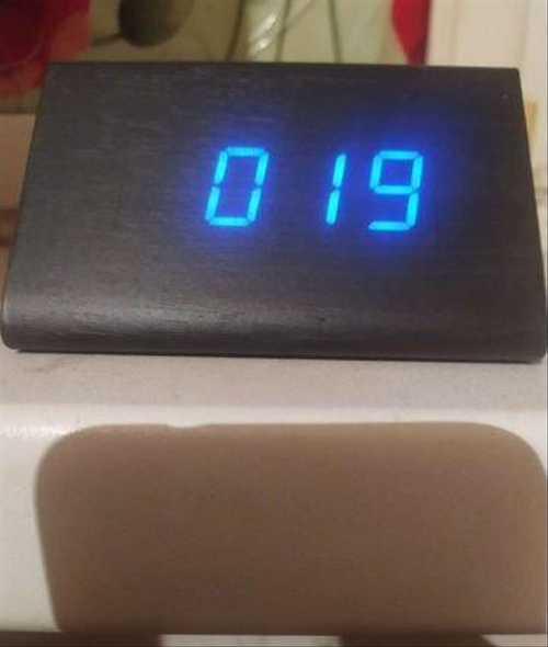 Настольные электронные часы, будильник | Festima.Ru - Мониторинг объявлений