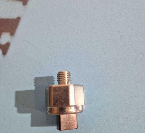 Датчик давления масла JF010E CVT 319368000