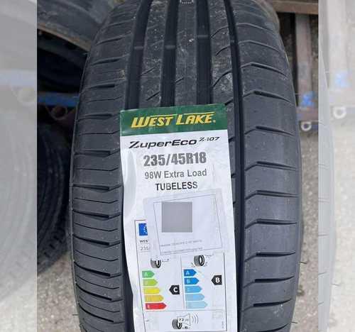 Westlake Zuper Eco Z-107 235/45 R18 98W