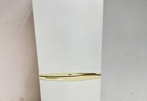 Холодильник двухкамерный LG с нижней морозилкой