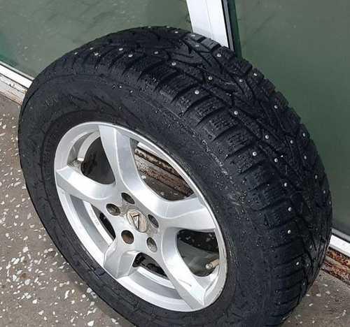 Nokian Tyres Nordman 7 SUV 215/65 R16