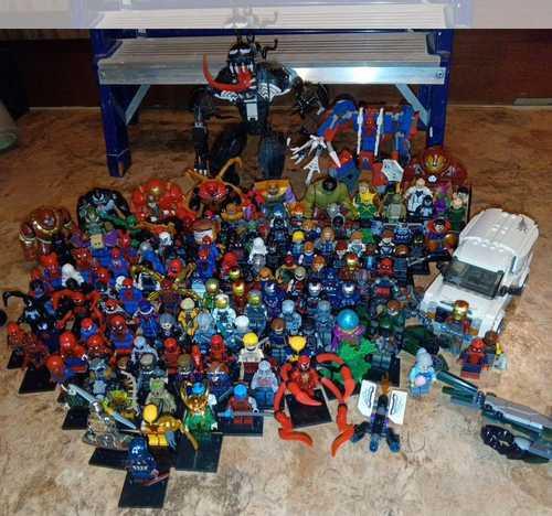 Lego minifigures marvel