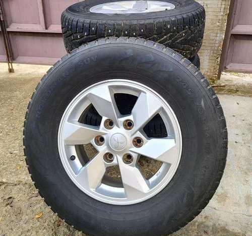 Nokian Tyres Nordman 7 SUV 245/70 R16