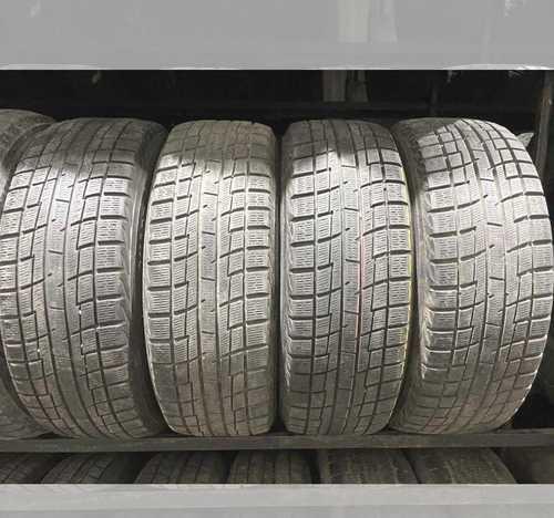 Yokohama Ice Guard IG30 205/60 R16 94H