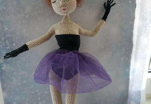 Вязанная кукла "Балерина"