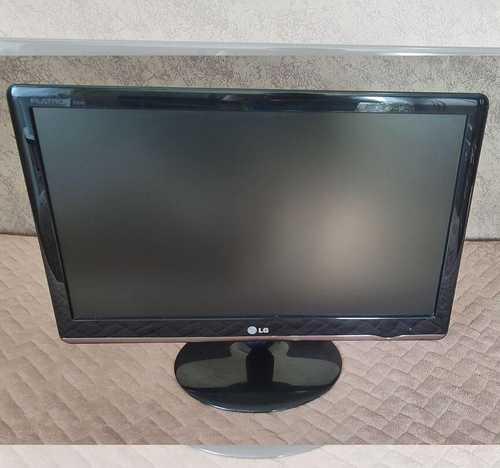 Монитор LG flatron e2250