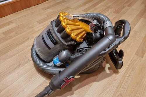 Пылесос Dyson DC23