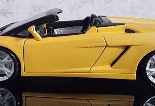 Коллекционная модель Lamborghini Gallardo 1:18