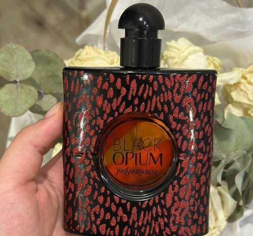 Yves saint laurent black opium