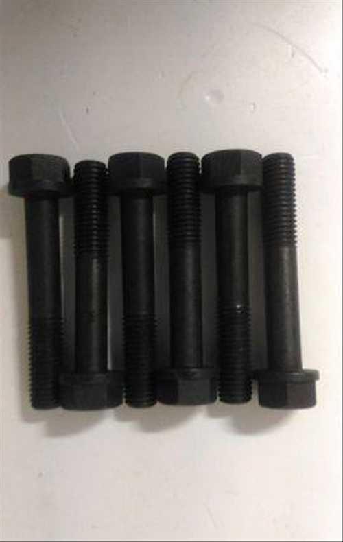 Болт гбц Cummins 4-6BT (короткий) 3920779, 3903938