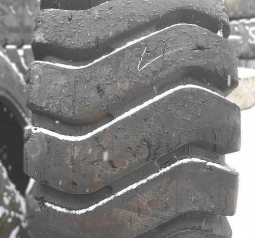Mitas Em-30 26,5r25