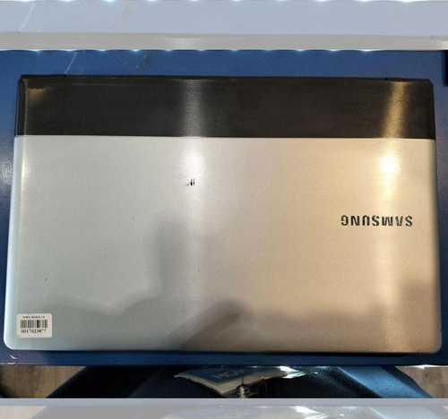 Ноутбук Samsung Np300E5Z