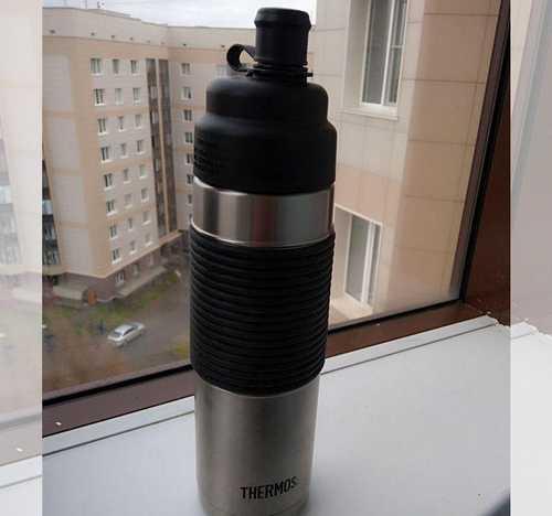 Термос Thermos 700 ml