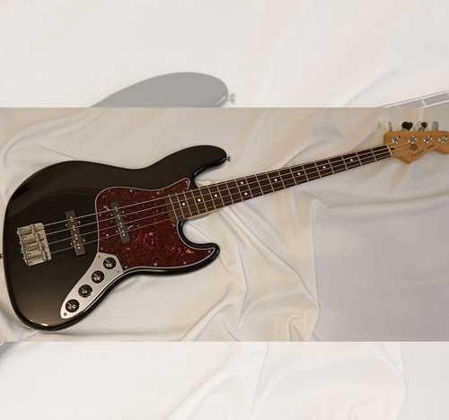 Активная бас-гитара Fender Deluxe Jazz bass