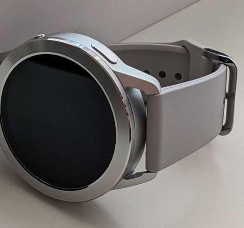 Смарт-часы Xiaomi Watch S3