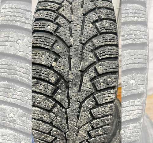 Nokian Tyres Hakkapeliitta 5 215/60 R17