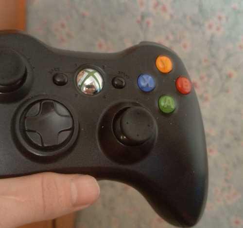 Xbox 360 прошитый freeboot aurora