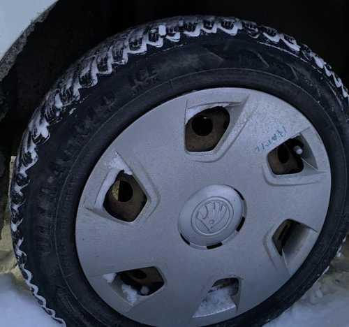 Goodyear Ultragrip Ice Arctic 185/65 R15