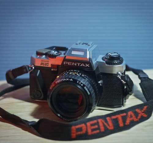 Пленочный фотоаппарат Pentax Program Plus