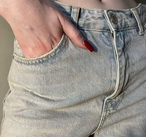 Джинсы широкие pull and bear