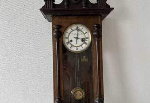 Старинные настенные часы с боем германия