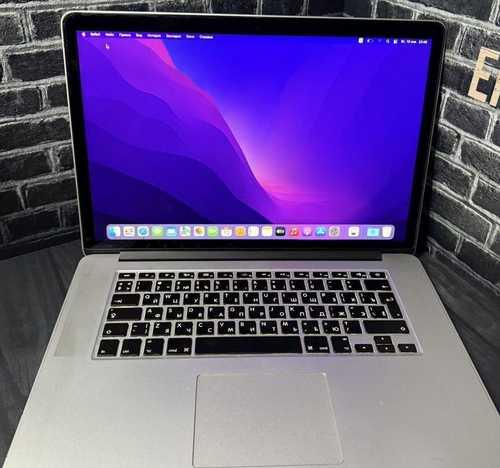 Apple macbook pro 15 (2015)