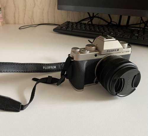 Компактный фотоаппарат fujifilm x-t200