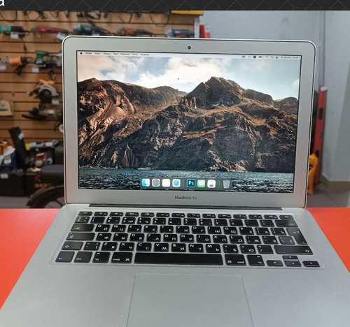 Apple Macbook Air 13 2017 8/128gb