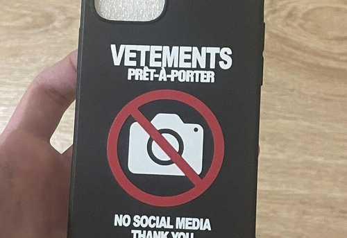 Чехол Vetements на iPhone 12 / 12 PRO