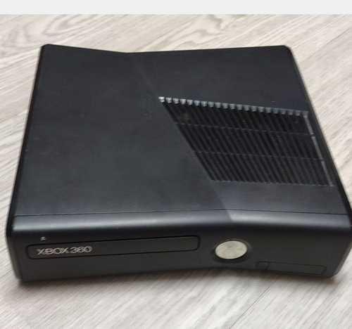 Xbox 360 e