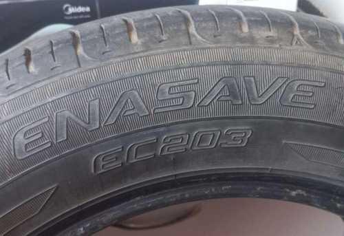 Dunlop Enasave EC203 215/60 R16