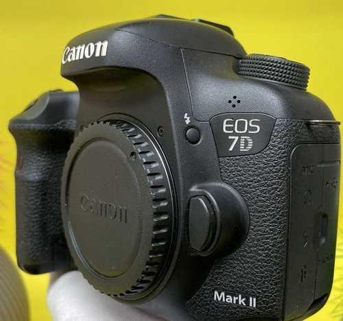 Canon EOS 7D Mark II