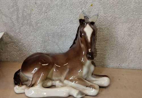 Фарфоровая статуэтка лошадка лфз Коричневая