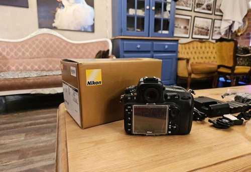 Зеркальный фотоаппарат Nikon d810